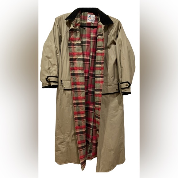 misty harbor | Jackets & Coats | Misty Harbor Vintage Beige Tan Pvc ...
